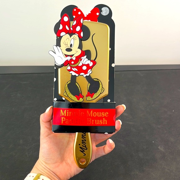 Disney | Hair | Disneys Minnie Mouse Paddle Brush | Poshmark